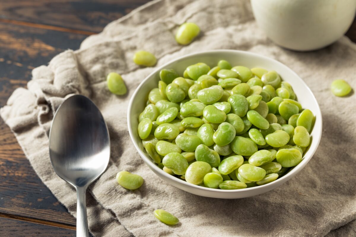 The 15 Best Chickpea Substitutes | FeedMeBetter