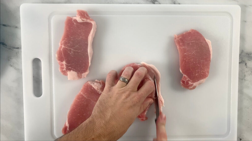 Tonkatsu (Japanese Pork Cutlet) Recipe (with VIDEO)| FeedMeBetter