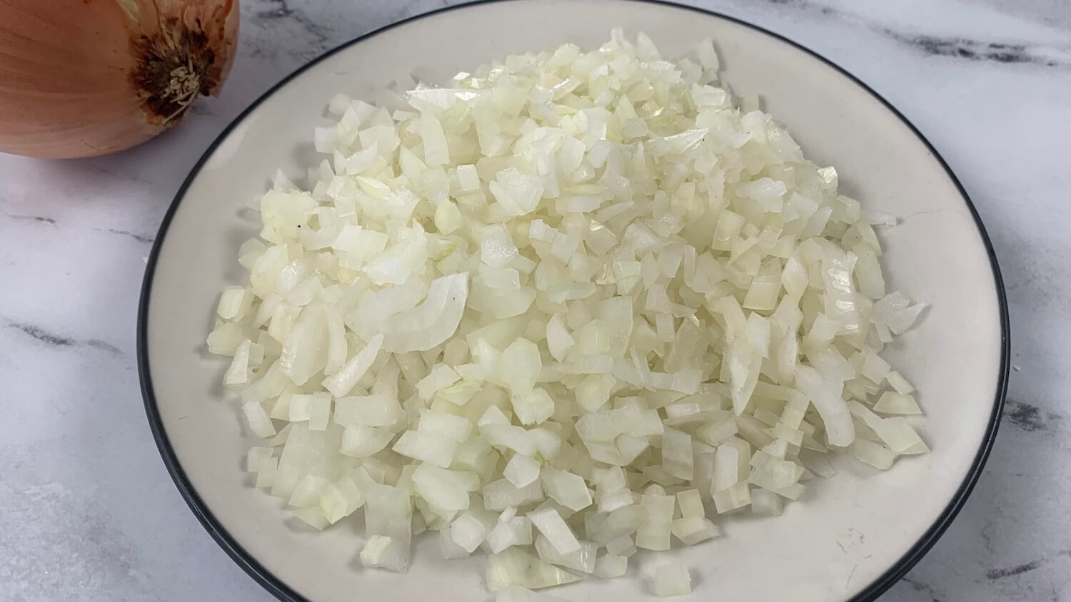 How to Dice an Onion (with VIDEO) | FeedMeBetter